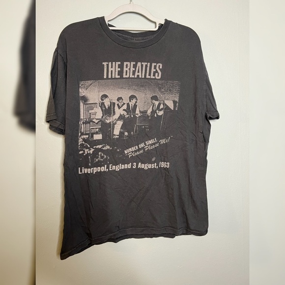 The Beatles | Shirts | The Beatles Cavern Club Graphic Band Tshirt ...